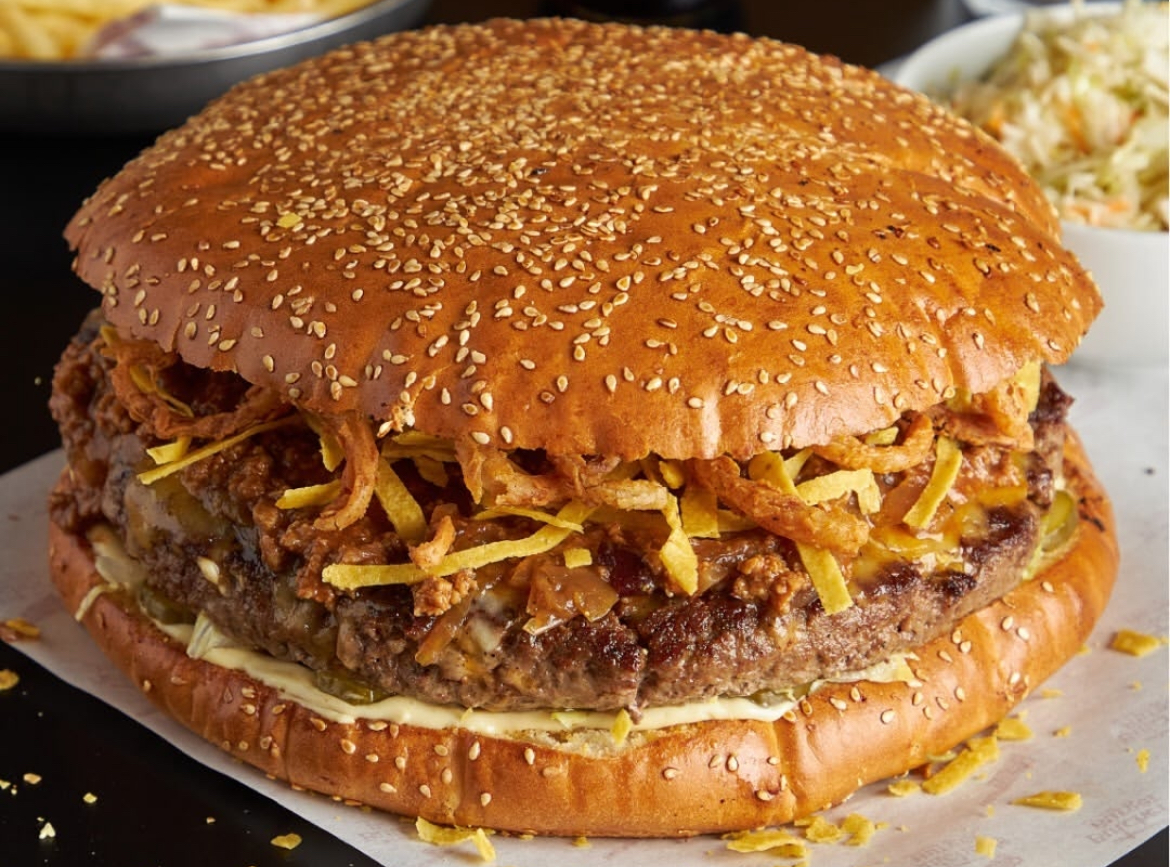 Got A Big Appetite? Try The Biggest Burger In Cairo! » This is Cairo